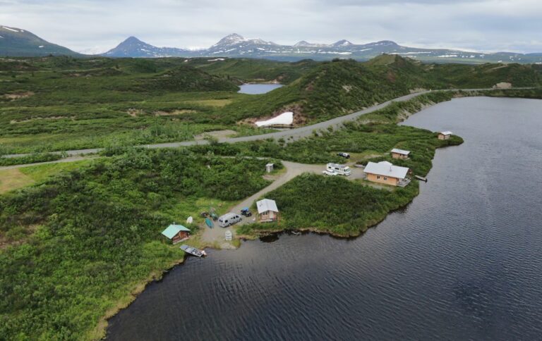 Tangle Lakes Lodge – Denali Highway